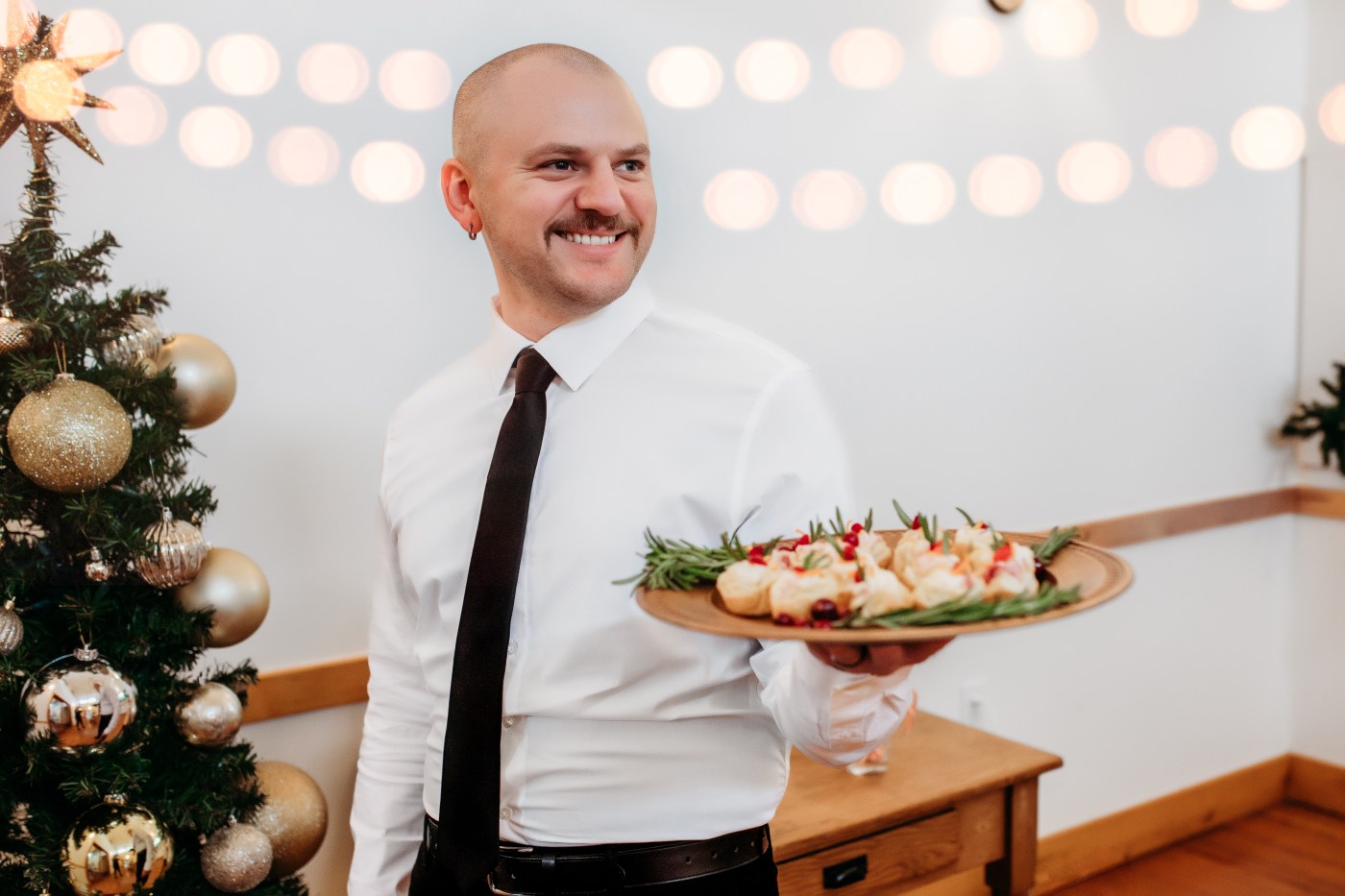 Choosing the Right Bartender for your Wedding: Tips & Tricks – Kitsap ...